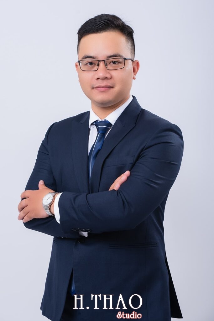 49 cách tạo dáng chụp ảnh profile đẹp, chuyên nghiệp nhất- HThao Studio