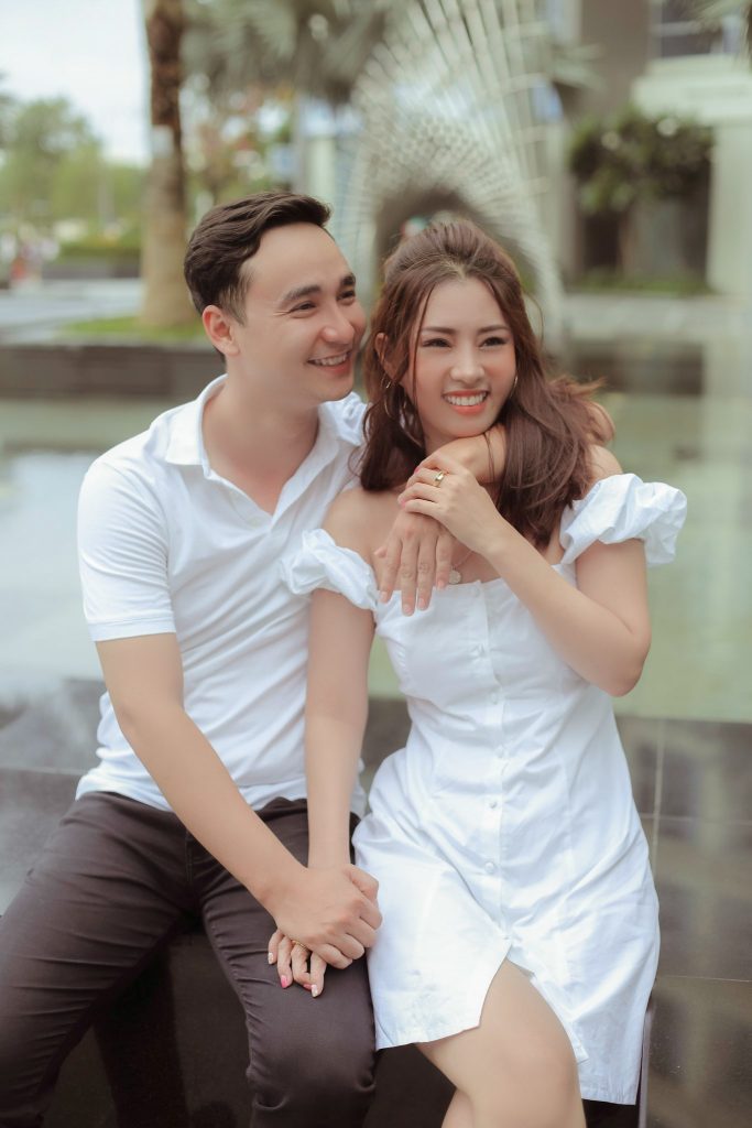 Bộ ảnh couple chụp ngoại cảnh tại Landmark- HThao Studio